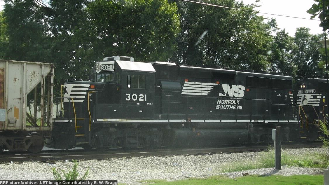 NS 3021 (GP40-2)
